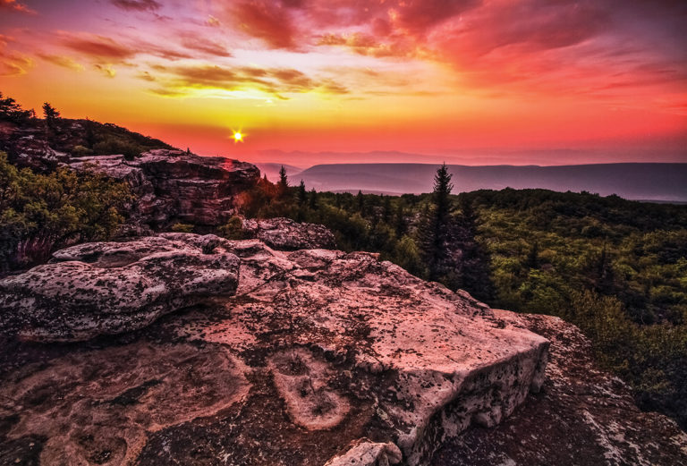 Awe-Inspiring Overlooks – West Virginia Executive Magazine